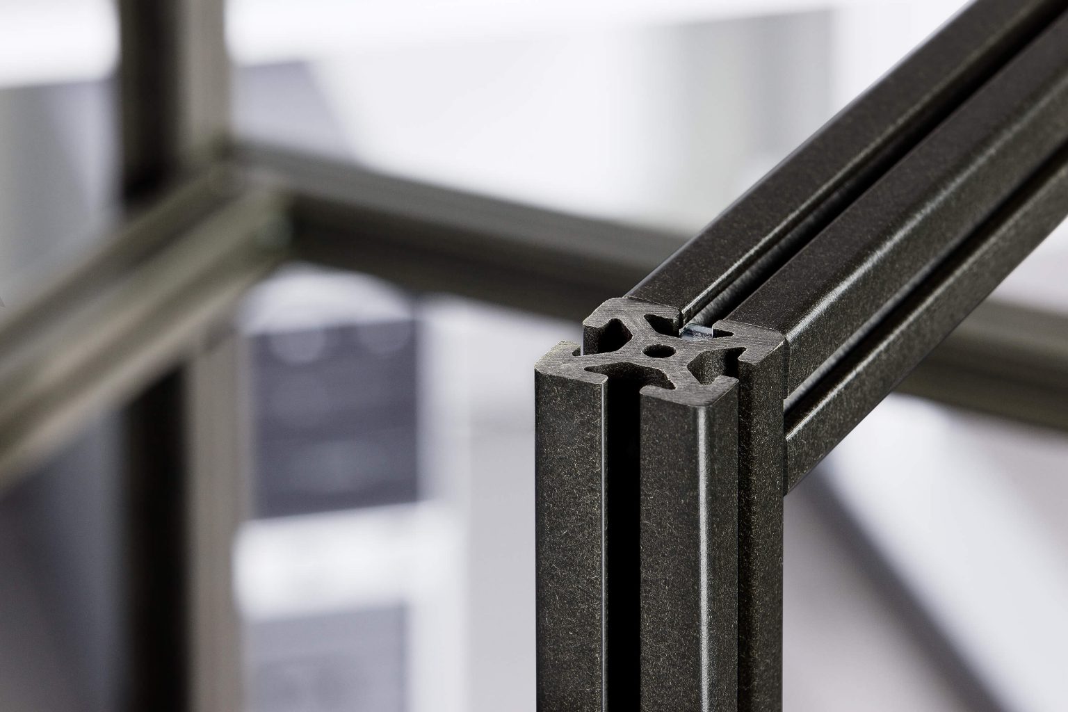 Perfiles especiales para ingeniería mecánica: de madera y plástico ...