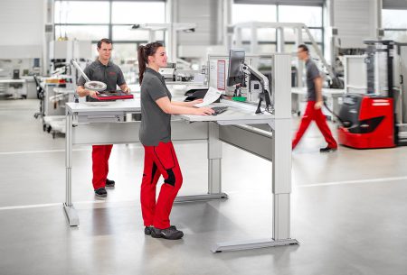 Neue Studie: Arbeitsplatzgestaltung in der manuellen Produktion - Blog ...