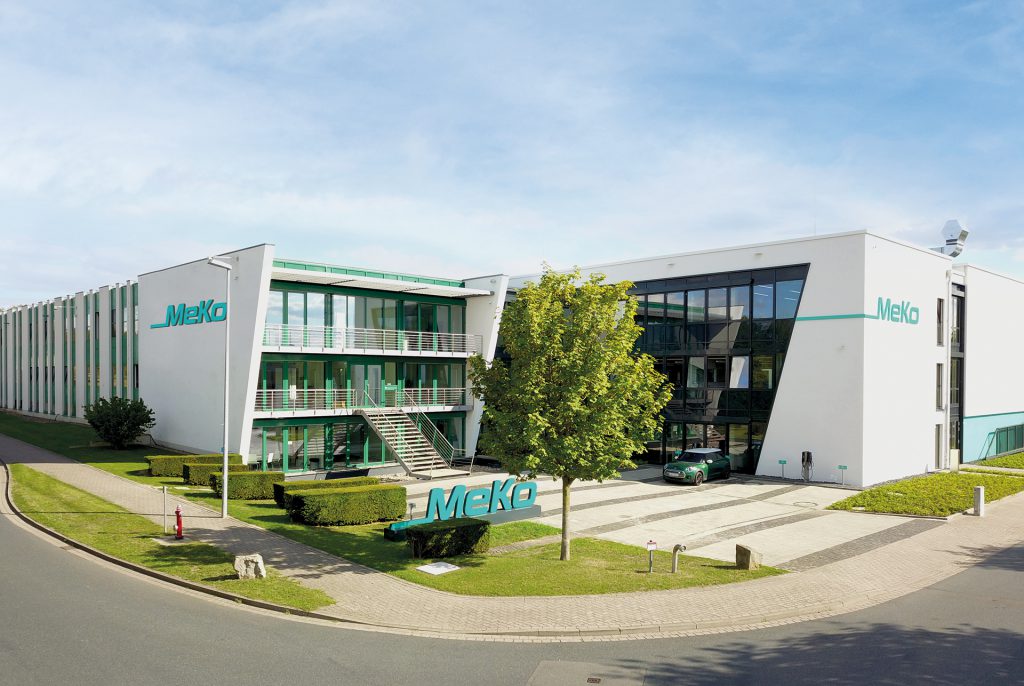 Ergonomic and stable height-adjustable work bench systems for sensitive ...