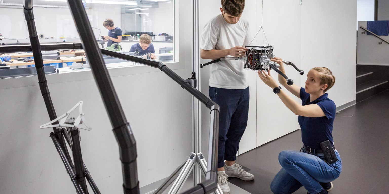 SpaceHopper – a space robot with a unique ability to jump - Blog for ...